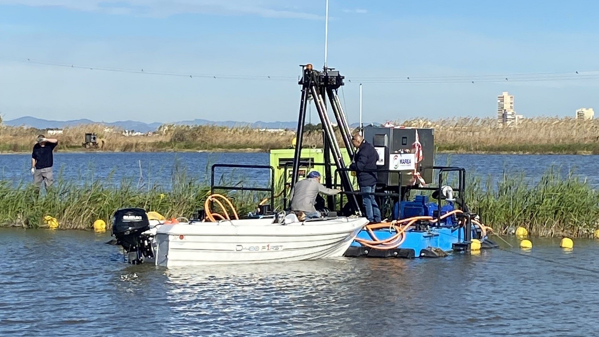 Inicio dragado canales Albufera - València